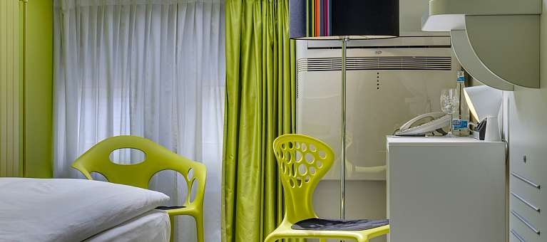 Budget Rooms Basel | Design Hotel City Inn
